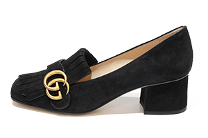 mocassins gucci a talon large en daim noir detail gg dore vieilli ...